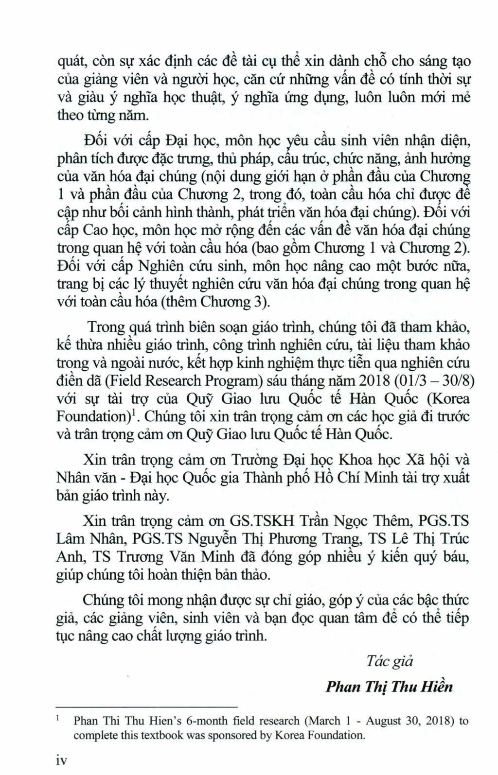 GS. TS. Phan Thị Thu Hiền ra mắt sách: Văn hóa đại chúng trong thời đại toàn cầu hóa
