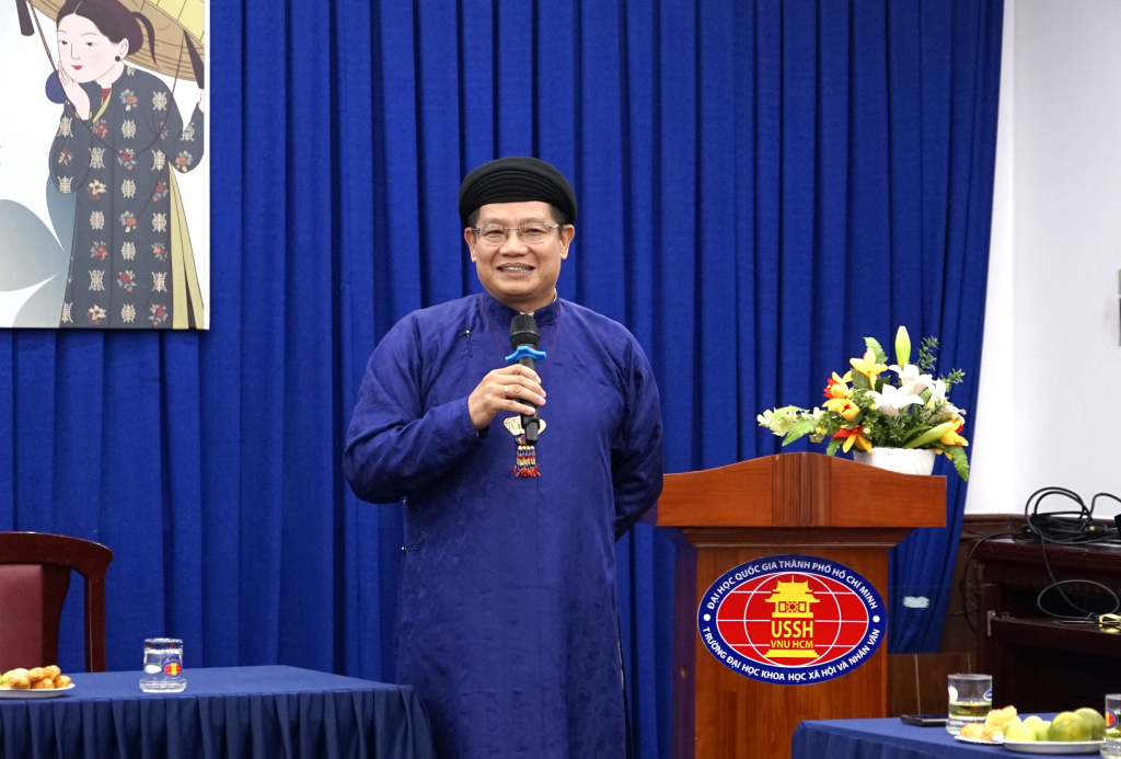 "280 năm định chế áo dài - Nhìn lại 10 năm phong trào cổ phong"