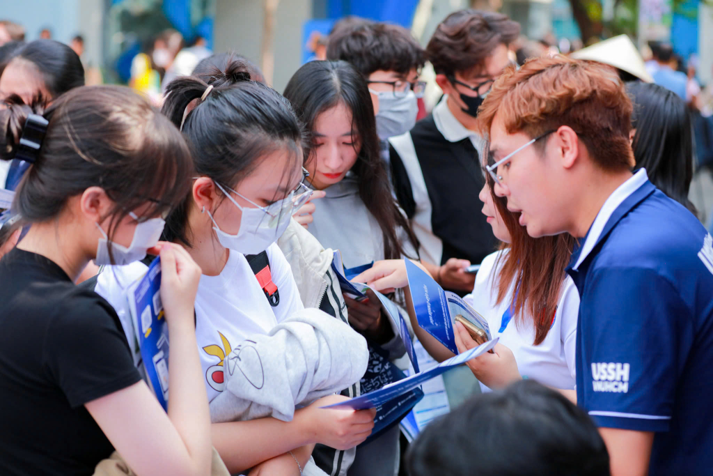 USSH MENTORING: Giải pháp mới hỗ trợ tân sinh viên hòa nhập môi trường ...